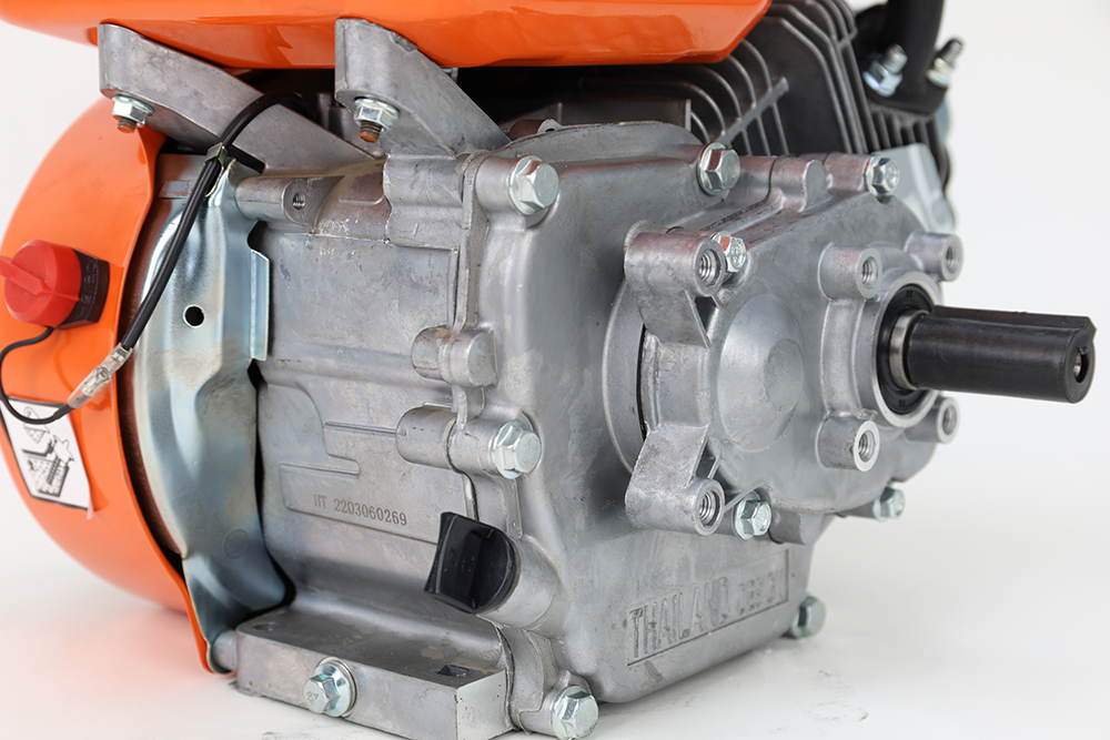 Động cơ xăng Hinota HNT-200TC (6.5HP) chậm